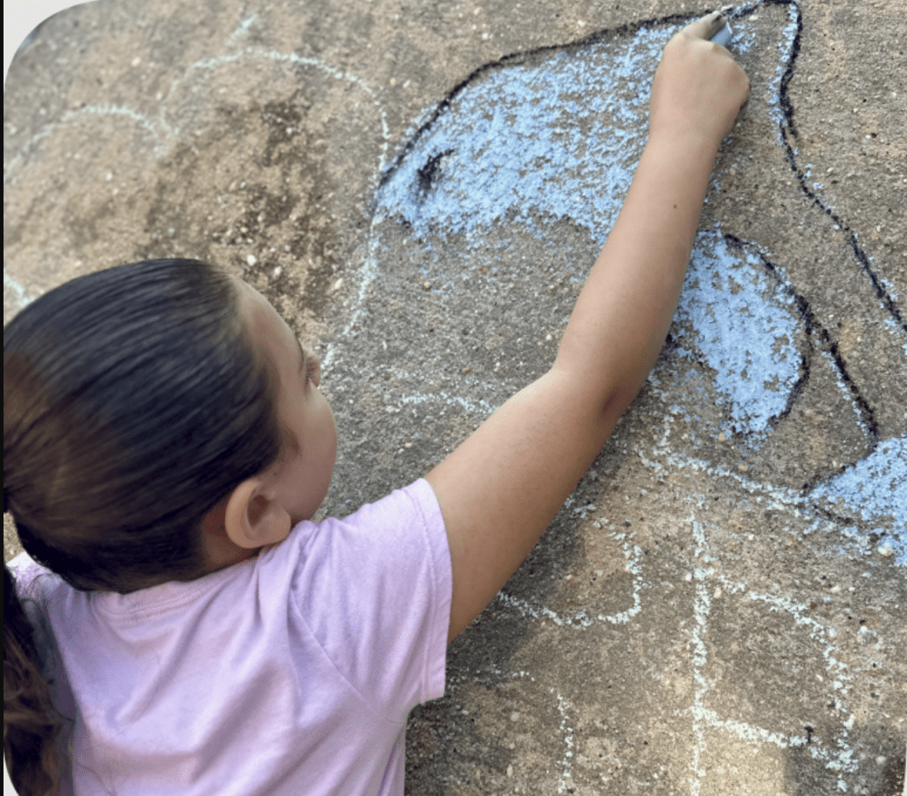Walk in! Workshop: Ocean Creatures Chalk Mural - New York Loves Kids