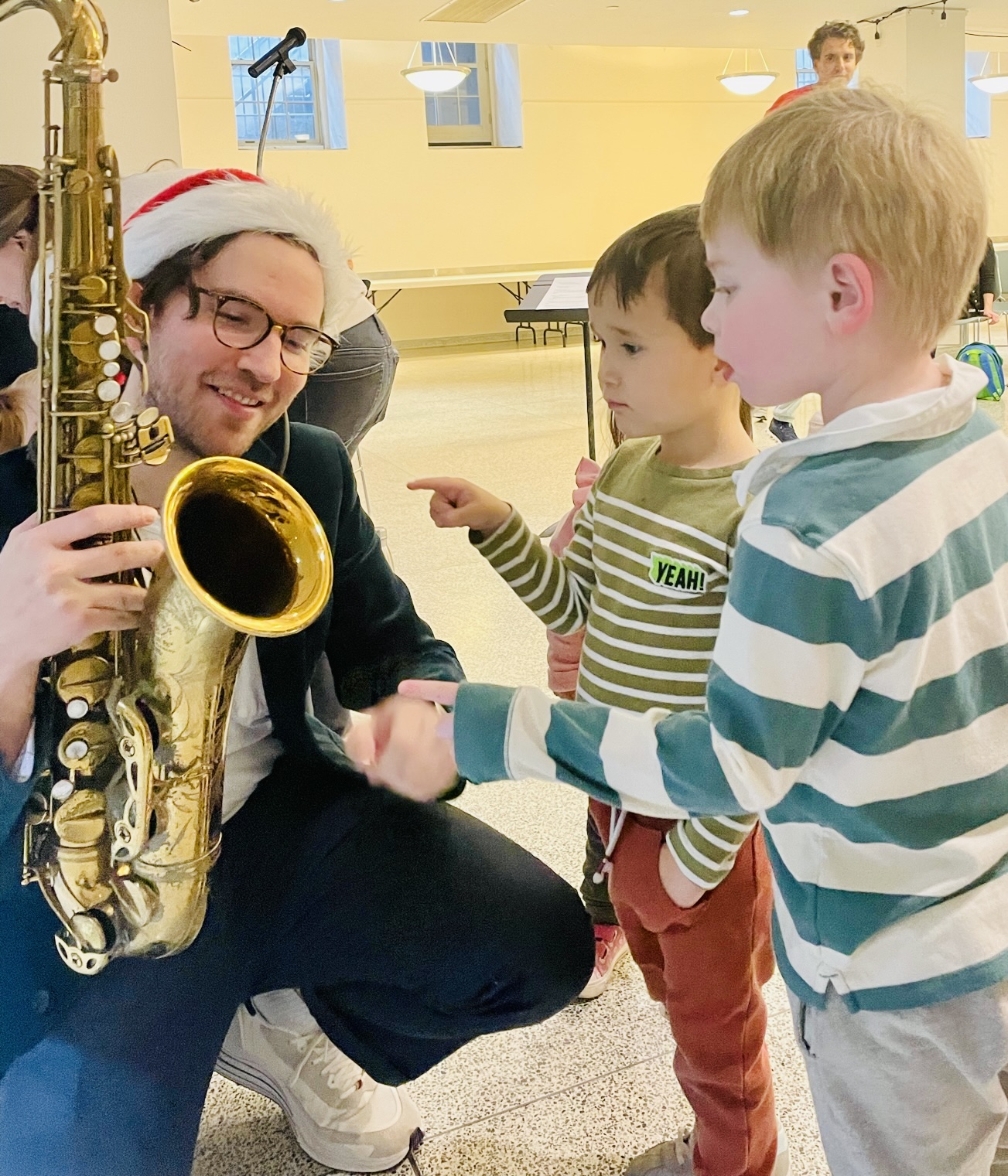 Jingle Bell Swing - New York Loves Kids